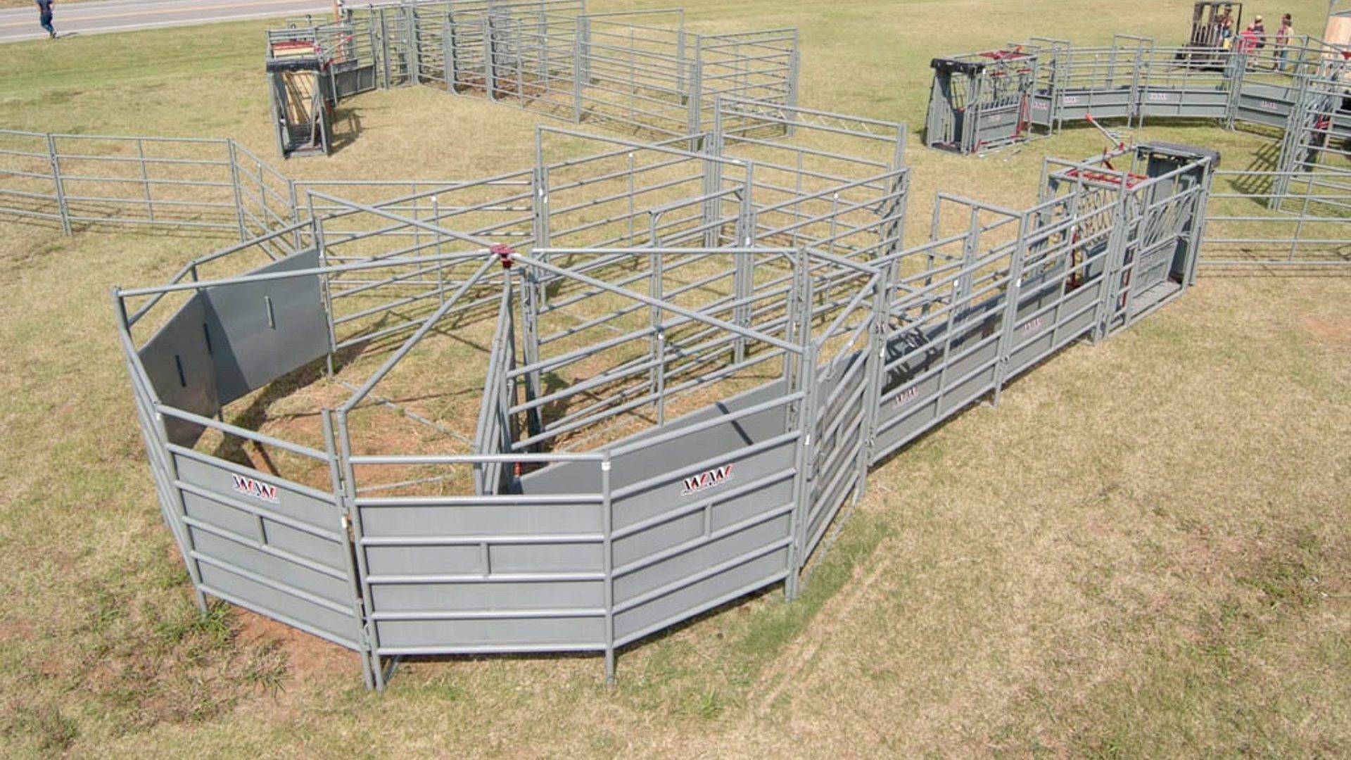 Livestock Systems | Tri-L Manufacturing