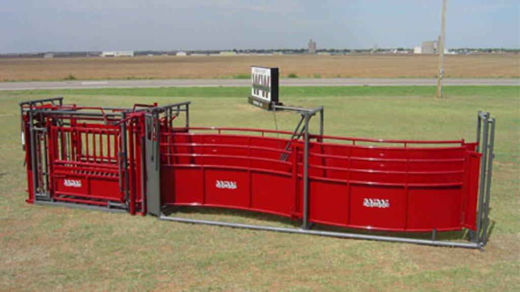 WW Stampede Cattle Chute - Tri-L Manufacturing